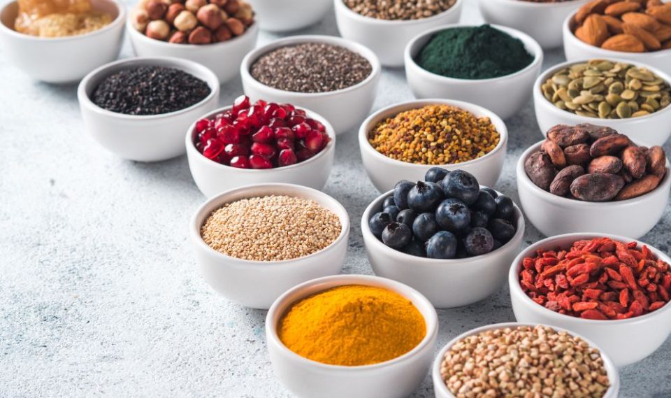 De top 15 beste superfoods (nummer 11 zal je verbazen)